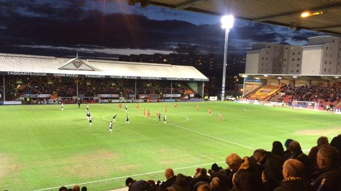 Stadion Firhill - TribunnewsWiki.com