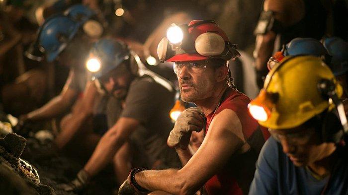 FILM - The 33 (2015) - TribunnewsWiki.com