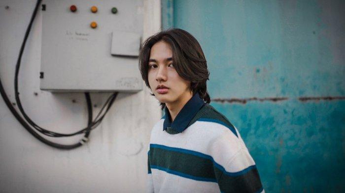 Ari Irham - TribunnewsWiki.com