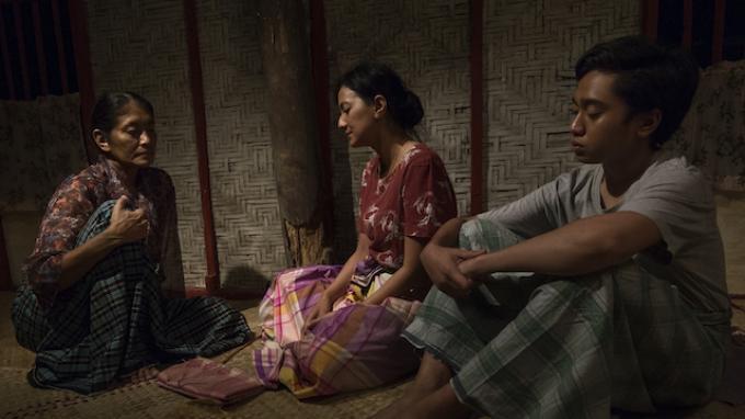 FILM - Athirah (2016) - TribunnewsWiki.com