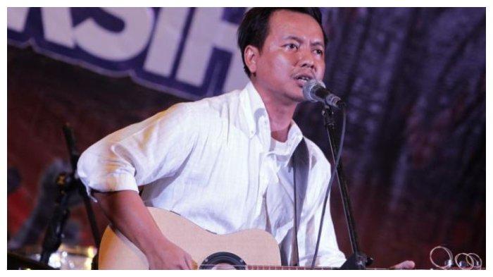 Cholil Mahmud SE MA - TribunnewsWiki.com