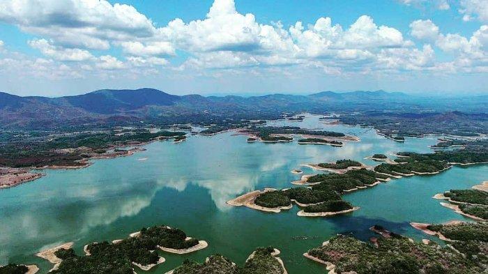 Danau Riam Kanan - TribunnewsWiki.com