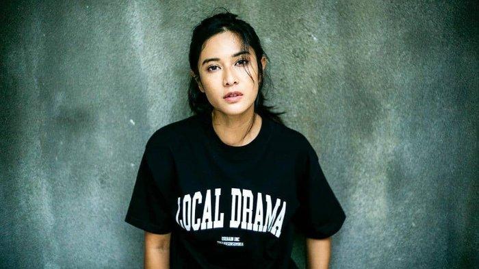 Debut Jadi Sutradara, Dian Sastro Akan Arahkan Film Quarantine Tales ...