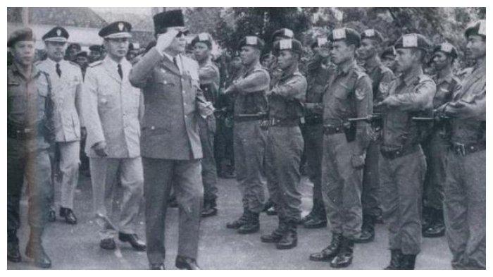 17 AGUSTUS - Seri Sejarah Nasional : Dwi Komando Rakyat (Dwikora ...