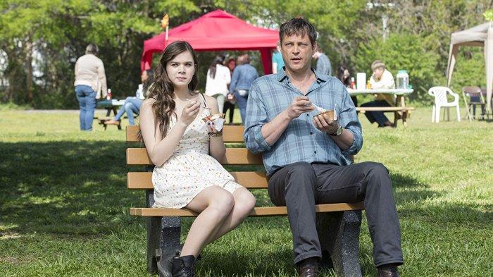 FILM - Term Life (2016) - TribunnewsWiki.com