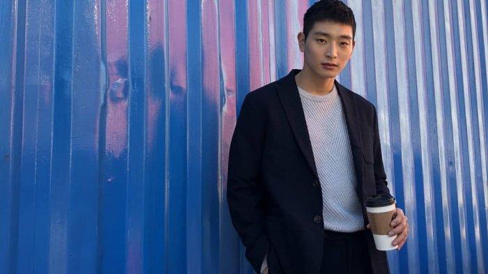 Jung Jinwoon - TribunnewsWiki.com