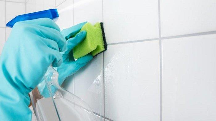 Cara Mudah Hilangkan Noda Cat Mengering Tanpa Merusak Keramik ...