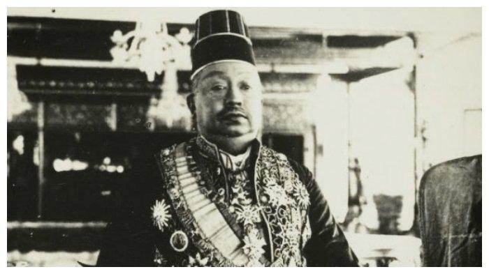 17 AGUSTUS - Serial Pahlawan Nasional: Pakubuwana X - TribunnewsWiki.com