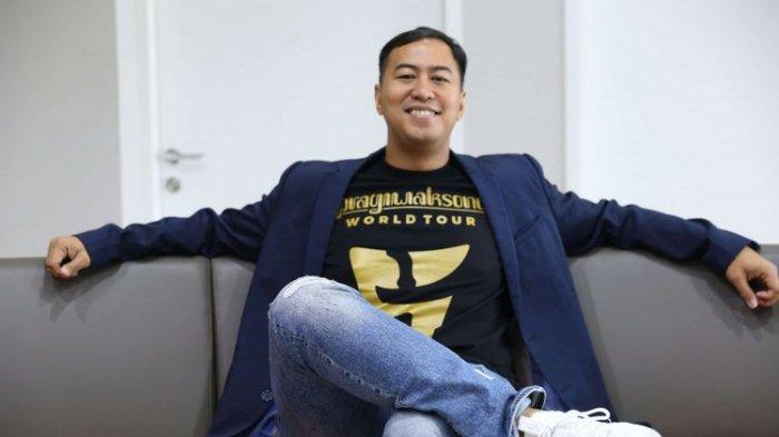 Pandji Pragiwaksono - TribunnewsWiki.com
