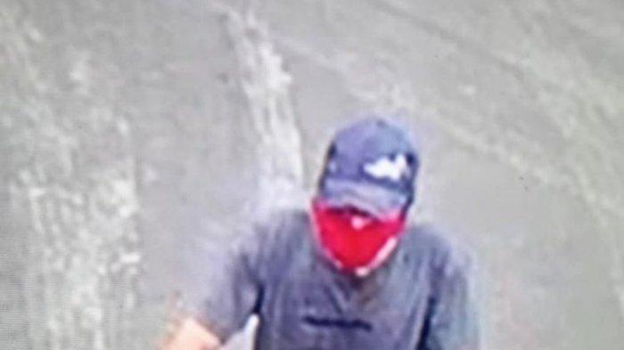 Kumpulkan Bukti dari CCTV, Polisi Tangkap Pelaku Eksibisionis Istri Isa Bajaj - TribunnewsWiki.com