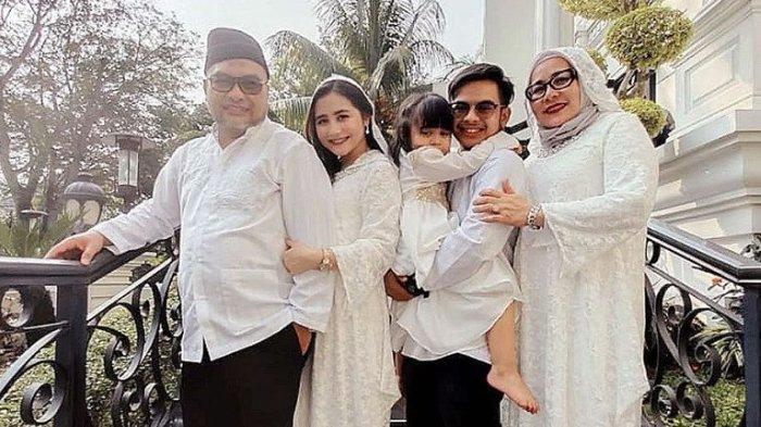 Prilly Latuconsina - TribunnewsWiki.com