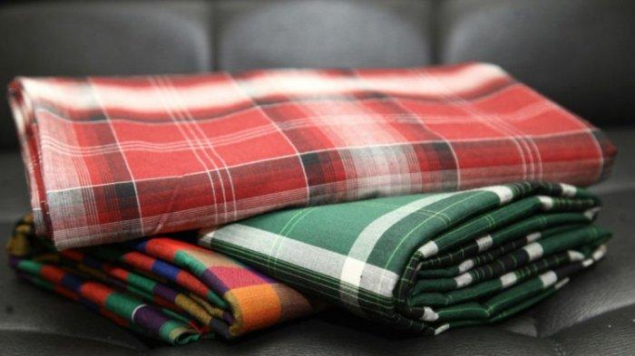 Sarung - TribunnewsWiki.com