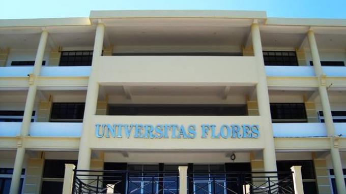 Universitas Flores - TribunnewsWiki.com