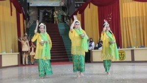 Tari Oncer - TribunnewsWiki.com