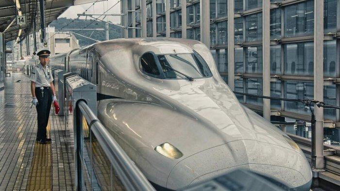 7 Fakta Tentang Bullet Train, Kereta Peluru Jepang yang Bisa Terus ...