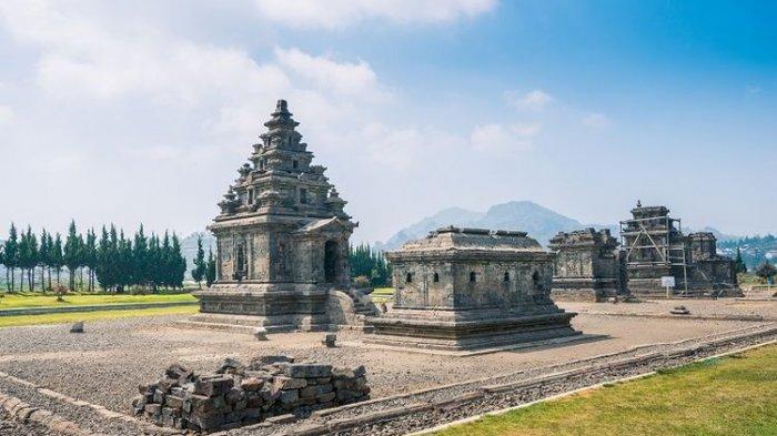 PPKM Diberlakukan, Obyek Wisata Candi Arjuna di Banjarnegara Tutup ... PPKM Diberlakukan, Obyek Wisata Candi Arjuna di Banjarnegara Tutup ...