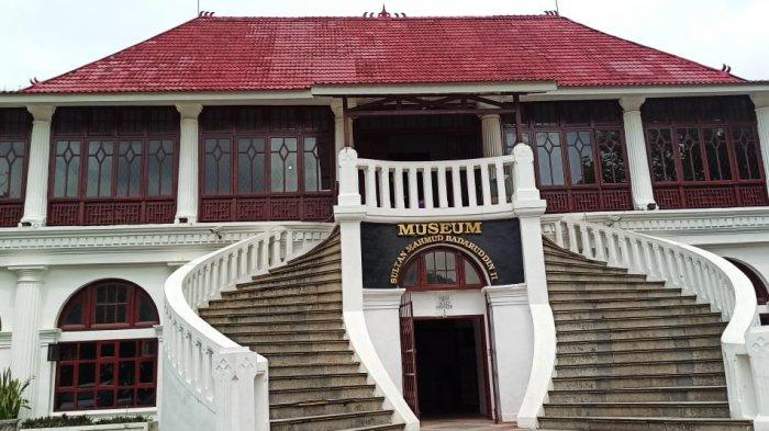 Belajar Sejarah Palembang dari Museum Sultan Mahmud Badaruddin II ... Belajar Sejarah Palembang dari Museum Sultan Mahmud Badaruddin II ...
