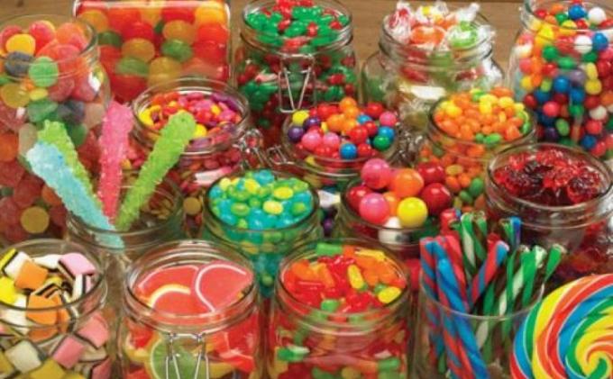 Mengatasi Kebiasaan Makan Permen Pada Anak - Wartakotalive.com