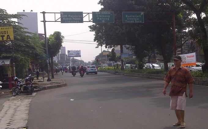 Jalan Raya Pajajaran Bogor Sepi - Wartakotalive.com