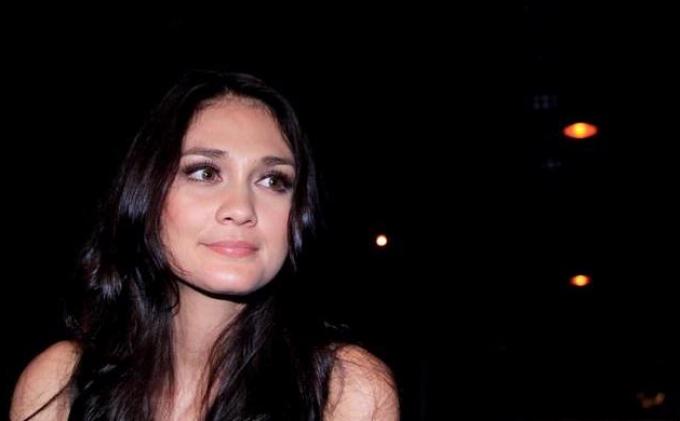 Pertemuan Keluarga Luna Maya dan Reino Barack - Wartakotalive.com