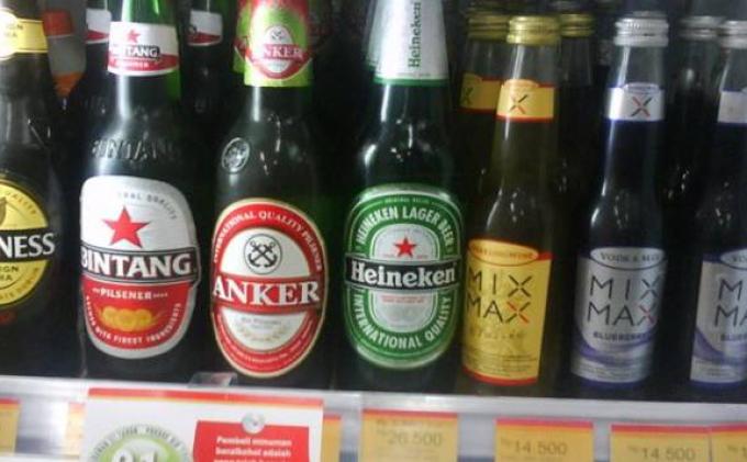 Minuman Alkohol Banyak Sumbang Pendapatan Negara - Wartakotalive.com