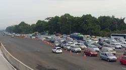 Pagi Ini Jalur Puncak Macet Parah - Wartakotalive.com