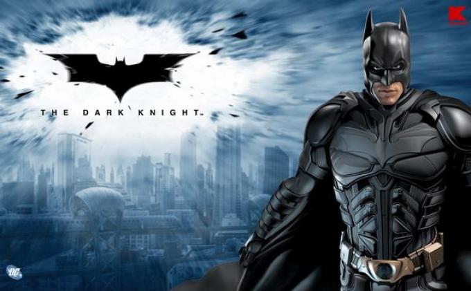 Mahasiswa Ini Ciptakan Kostum Batman Tahan Bacok dan Pukul ...