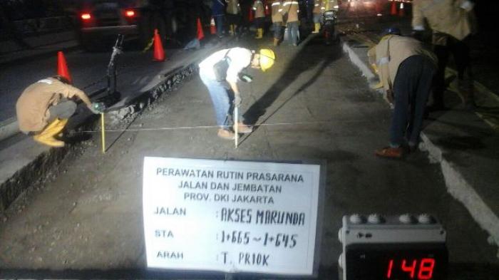 Betonisasi Jalan Akses Marunda dengan Teknik Baru - Wartakotalive.com