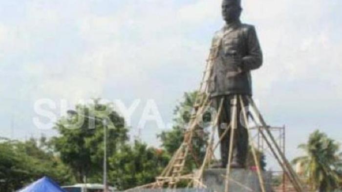 Wow, Patung Bung Karno di Blitar Telan Biaya Rp 1,9 Miliar ...