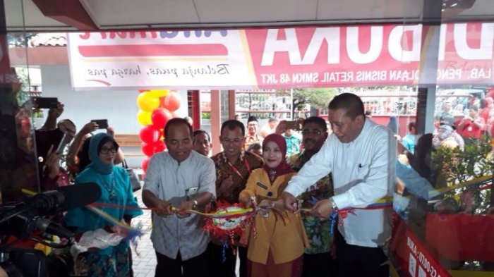 SMK Negeri 48 Jakarta Timur Kini Punya Laboratorium Ritel ...