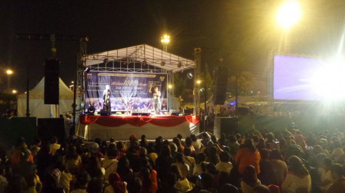 Malam 1000 Cahaya Semarak di Makam Mbah Priok - Wartakotalive.com