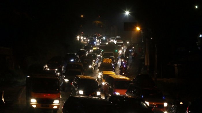 Butuh Waktu 20 Jam Taklukan Jalur Nagreg - Wartakotalive.com