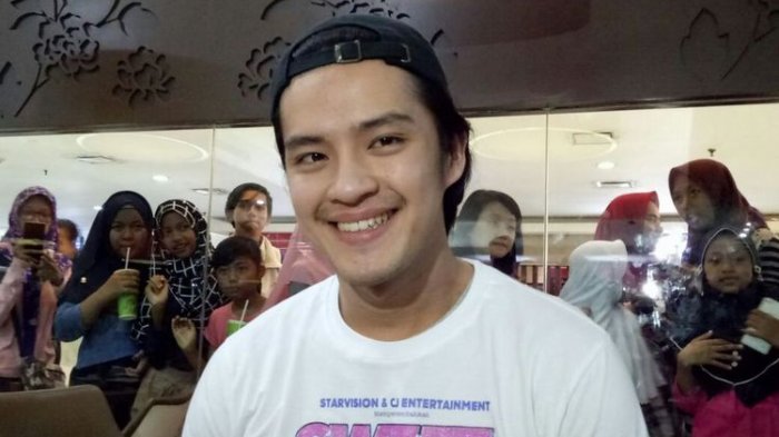 Morgan Oey Belajar Banyak dari Artis Senior - Wartakotalive.com