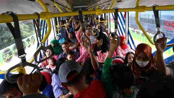 Transjakarta Benarkan CCTV di Bus Bisa Dipantau Pusat - Wartakotalive.com