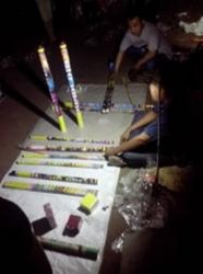 Bunga Api Suar Roket Sempat Bersarang di Mata Kiri Catur ...