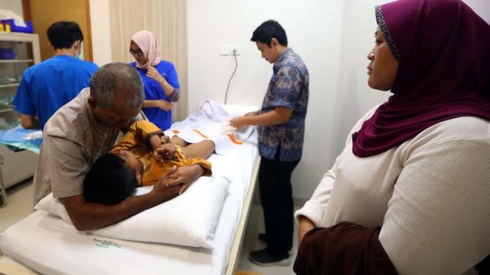 VIDEO: Metode Sunat dengan Klem Dinilai Sebagai Pilihan Mudah ...