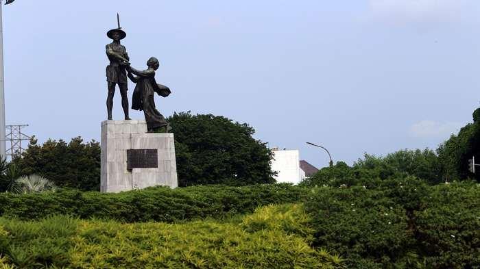 Sejarah Jakarta, Patung Tugu Tani Dibangun di era Soekarno Sempat Buat ...