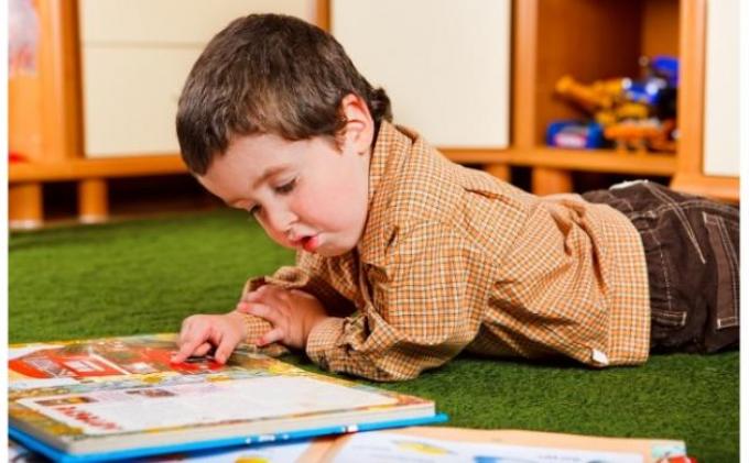 Pentingnya Literasi Baca, Tulis, Iptek Sejak Dini Ditengah Perkembangan ...