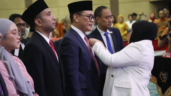 Baru Dilantik, Elva Farhi Langsung Diajukan sebagai Wakil Ketua Komisi ...