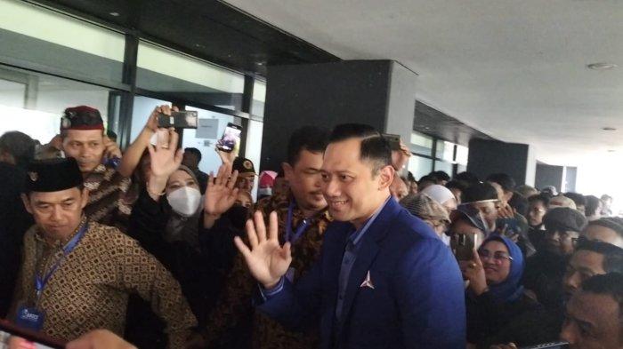 Anies Baswedan Ultah ke-54, AHY: Indonesia Buruh Perubahan dan Perbaikan - Wartakotalive.com