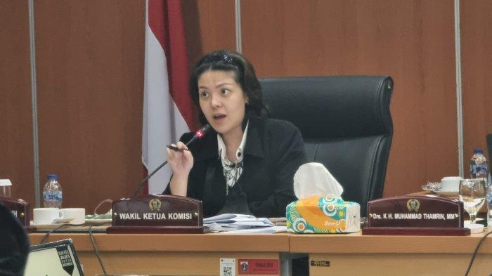 Tina Toon Berang dengan Kadis Disdik DKI, Program Sekolah Gratis Tidak ...