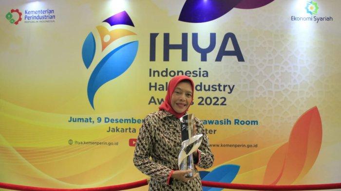 Baznas Raih Penghargaan Best Financial Support dalam Ajang Indonesia Halal Industry Awards 2022 ...