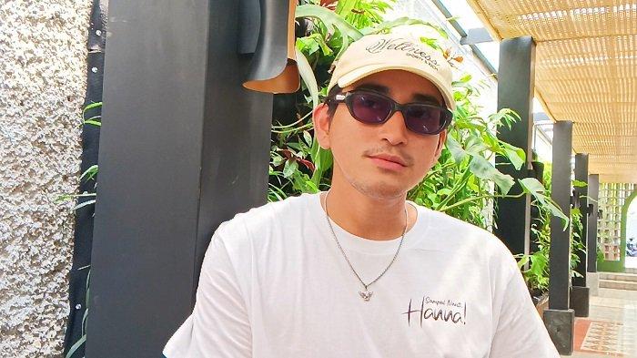 Aktor Bio One Perankan Transpuan dalam Film Midnight in Bali, Trending ...