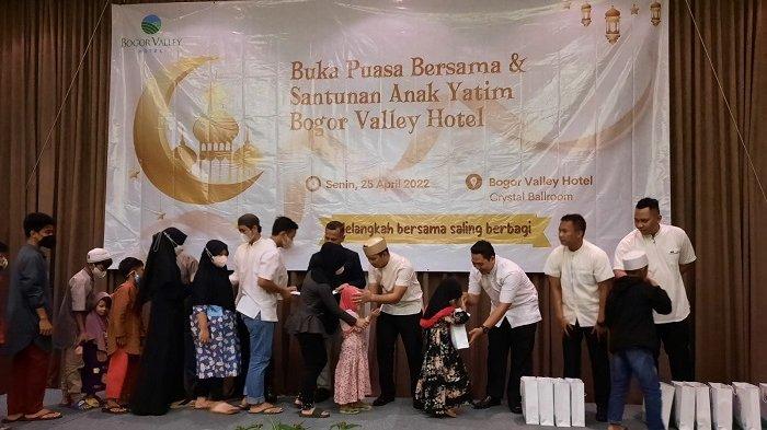 Gelar Buka Puasa Bersama, Bogor Valley Hotel Beri Santunan ke Anak Yatim - Wartakotalive.com