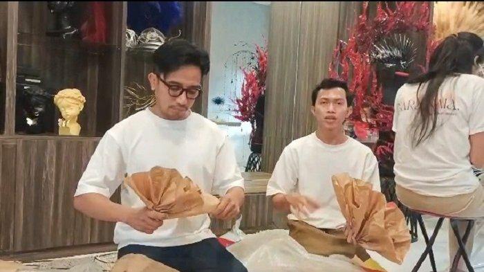 Bubah Alfian Bikin Gaun Pakai Kertas Semen dan Sedotan di JF3 ...