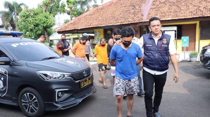 Tiga Tahun Beraksi, Spesialis Curanmor Ini Berakhir di Sel Tahanan Polsek Palmerah ...