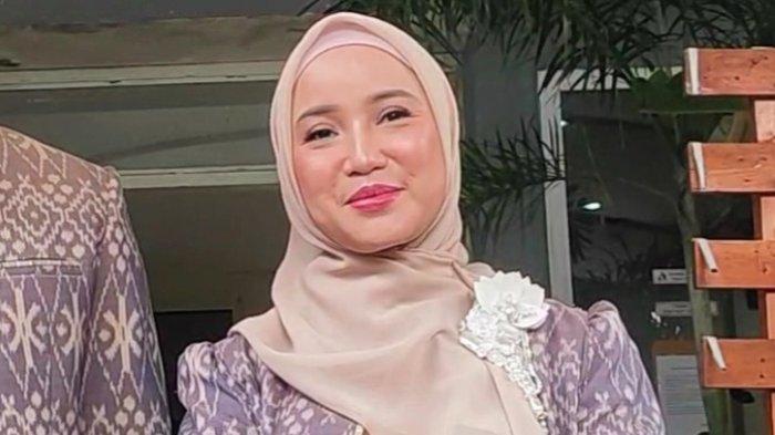 Chacha Frederica Akui Baru Sekali Makan Tempe Mendoan Sejak Jadi Istri ...