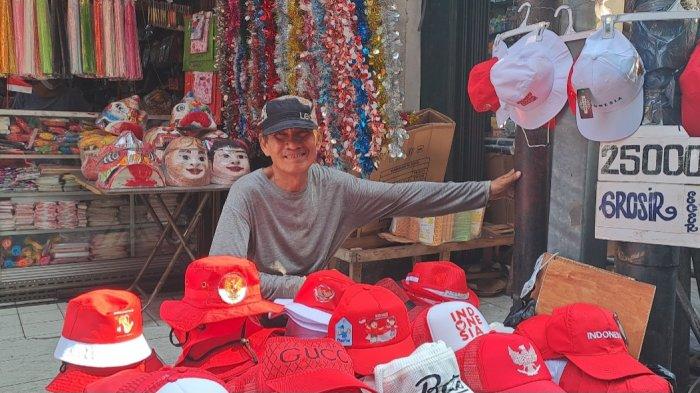 Kisah Danil, PKL Pasar Asemka yang Mampu Sekolahkan Anaknya ke ...