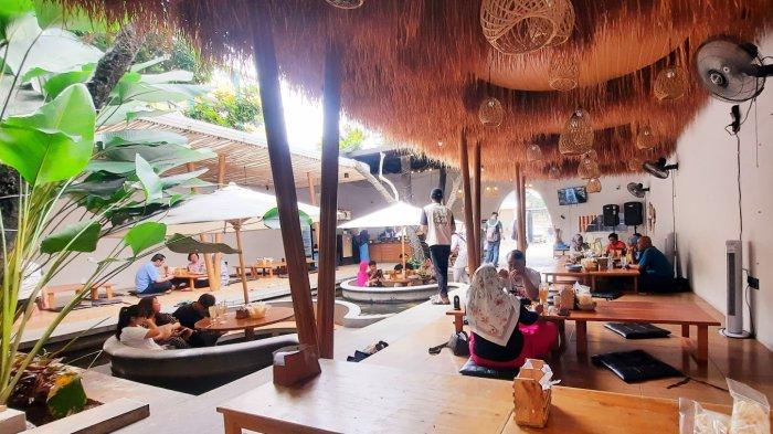 Dapur Ingkung, Resto Estetik yang Cocok Buat Munggahan Bersama Keluarga ...