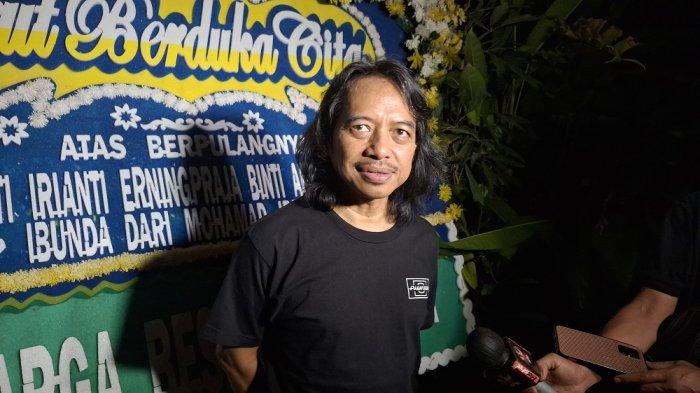 Kaget Dengar Irianti Erningpraja Meninggal, Dewa Budjana: Kami Tetanggaan, Tapi Tidak Tahu Dia ...